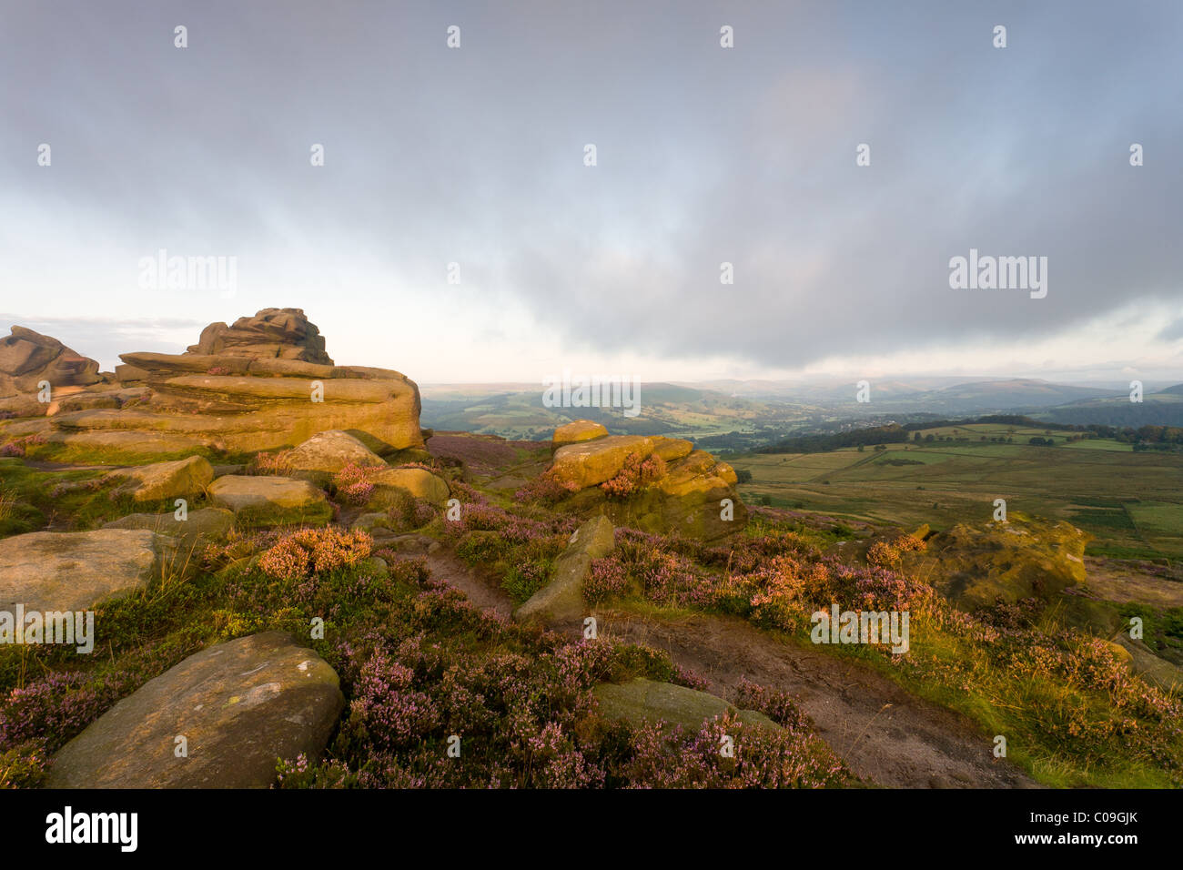 Hathersage peak district hi-res stock photography and images - Alamy