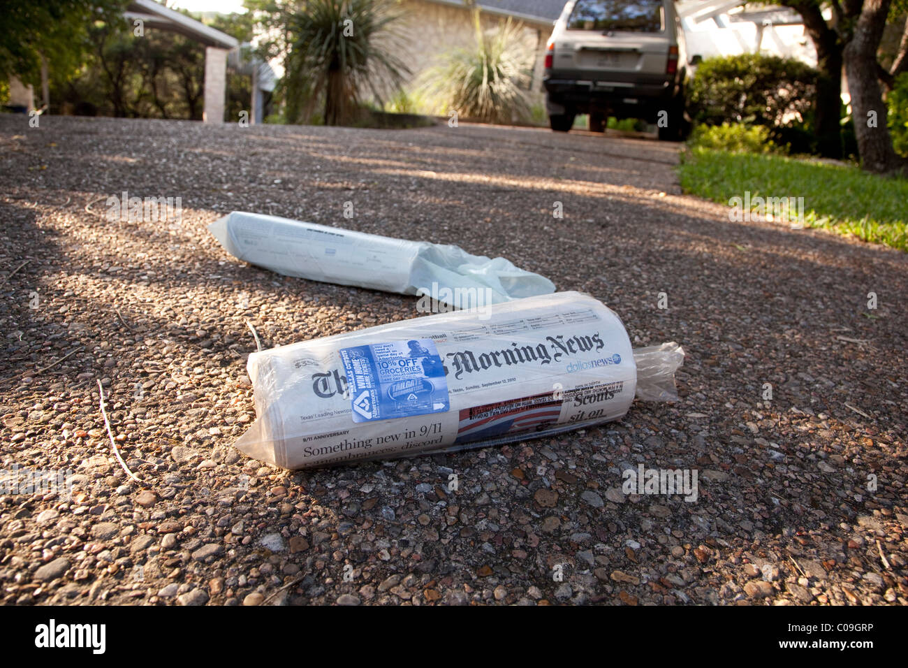 News papers delivery hi-res stock photography and images - Alamy