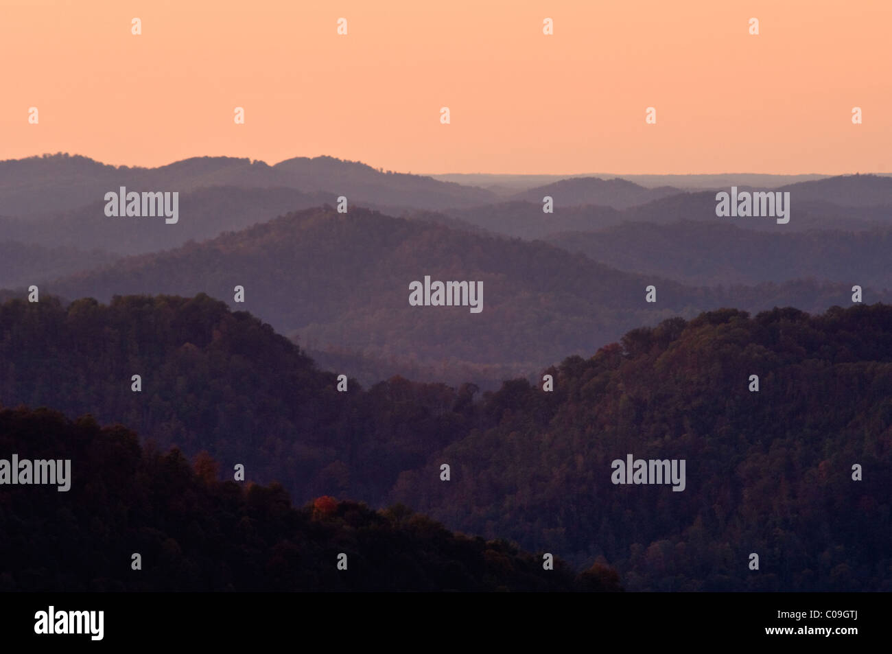 Sunset Over Mountain Ridges from Pine Mountain State Park in Bell ...