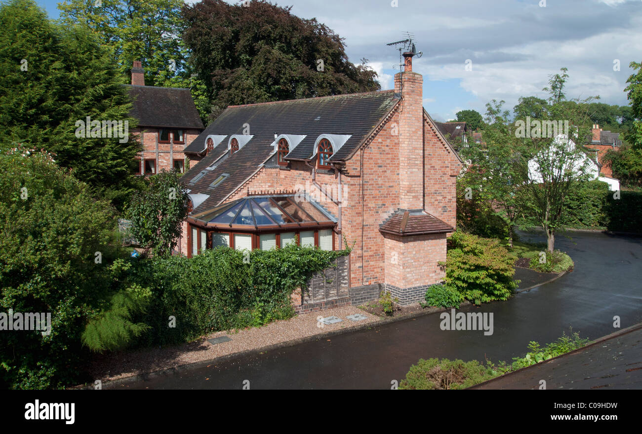 House front view detached hi-res stock photography and images - Alamy