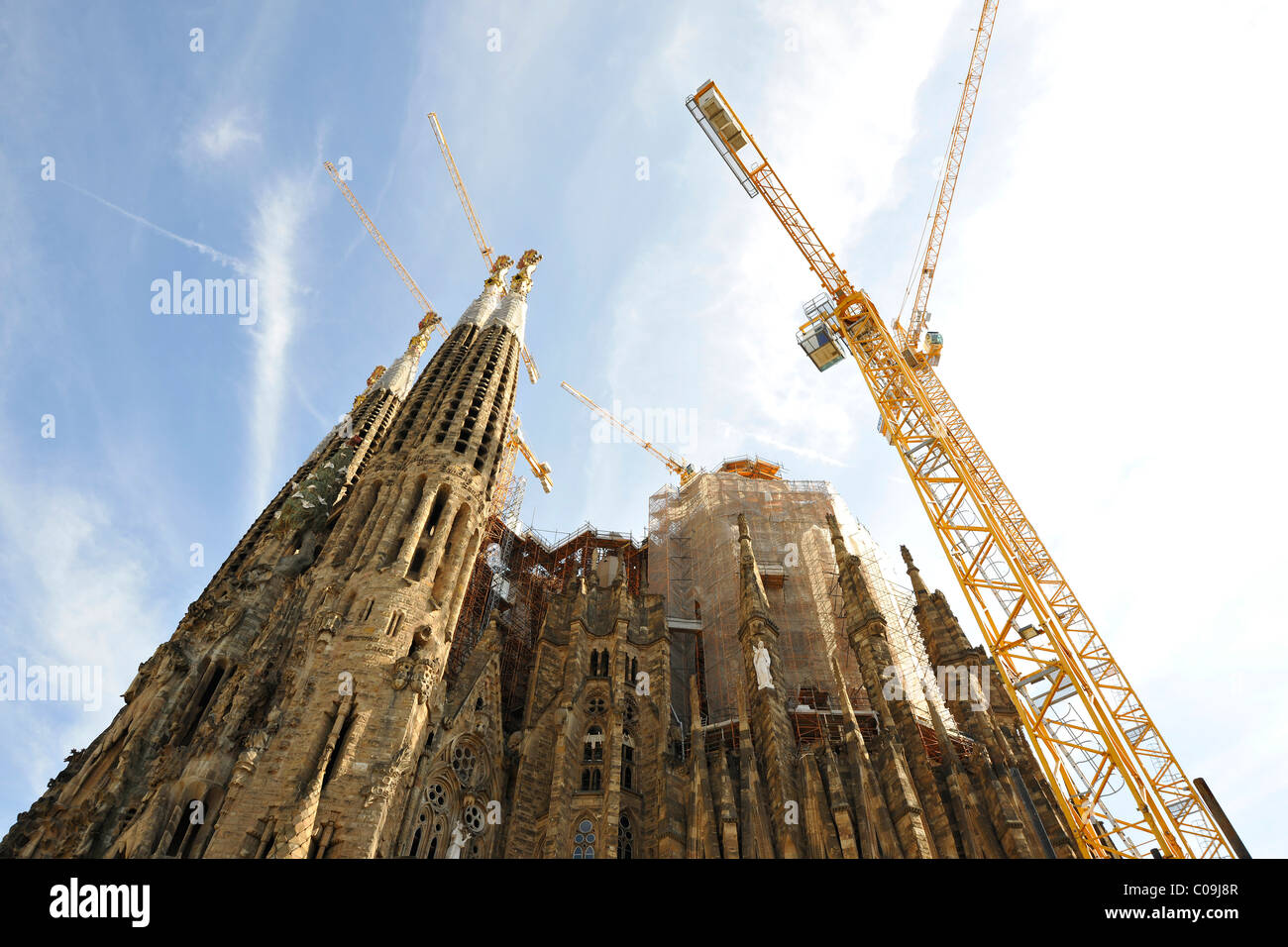 Basilica Temple Expiatori de la Sagrada Família, Expiatory Church of ...