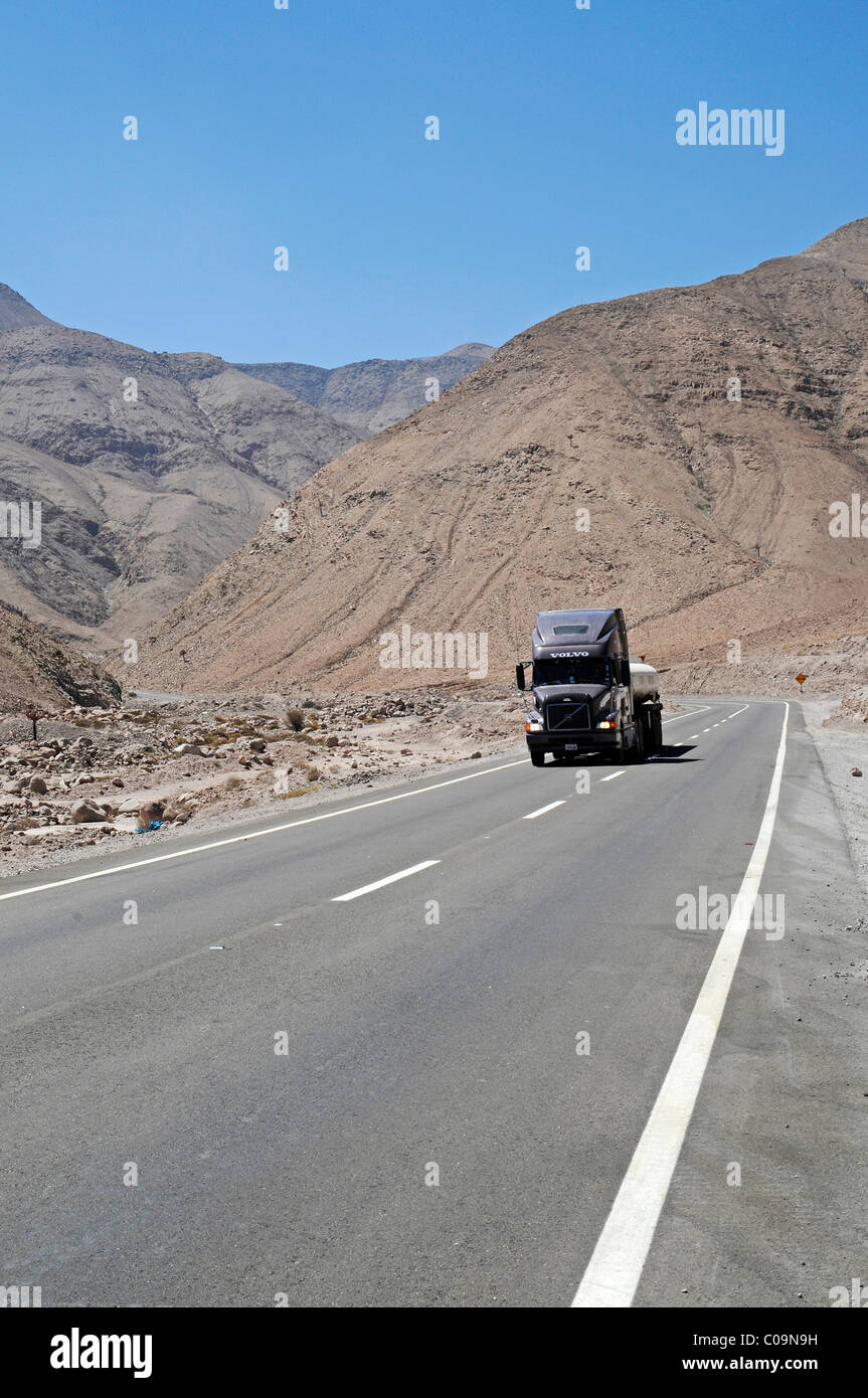 Truck, lonely road, Atacama desert, desert mountains, Arica, Norte ...