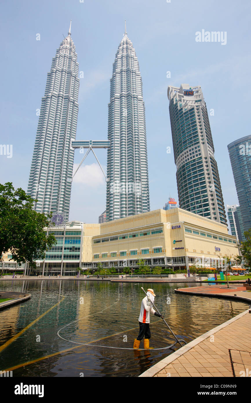 Klcc park hi-res stock photography and images - Alamy