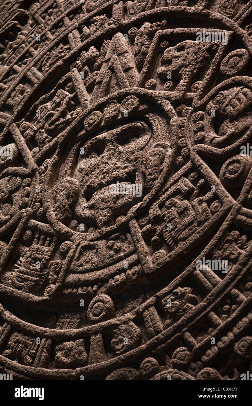 Aztec calendar hi-res stock photography and images - Alamy