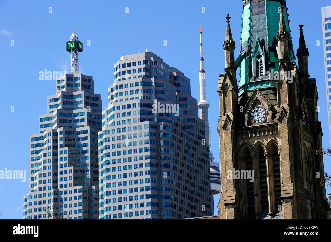 Bell canada office building canada hi-res stock photography and images ...