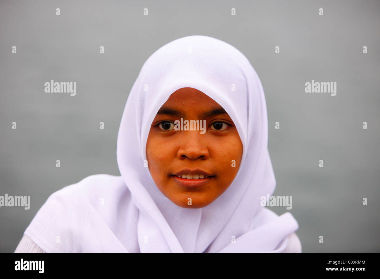 Muslim people southeast asia hi-res stock photography and images - Alamy