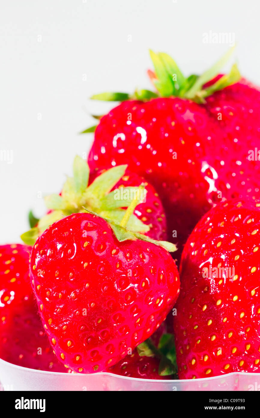 Ripe strawberries photos hi-res stock photography and images - Alamy