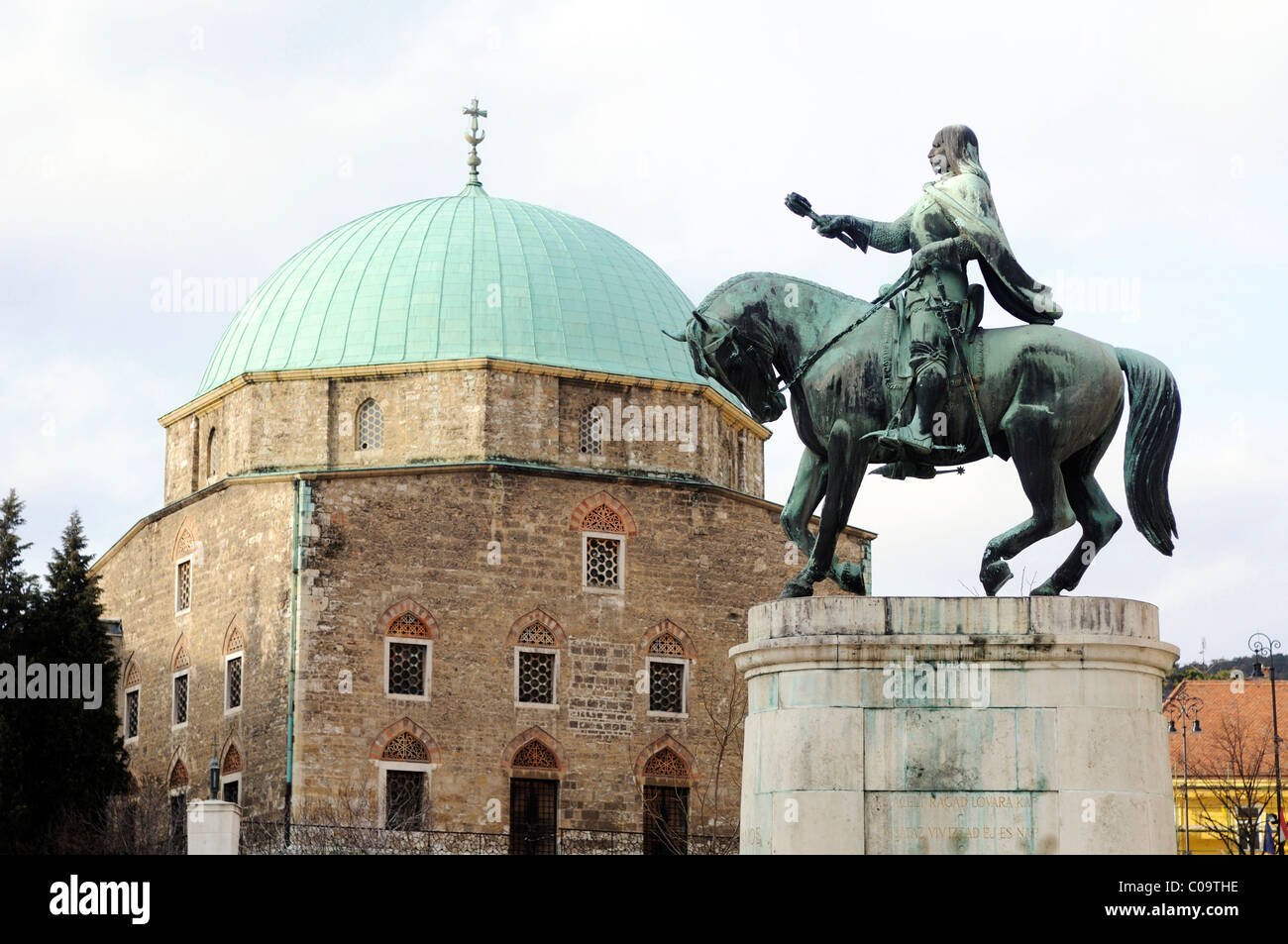 Pecs statue hi-res stock photography and images - Alamy