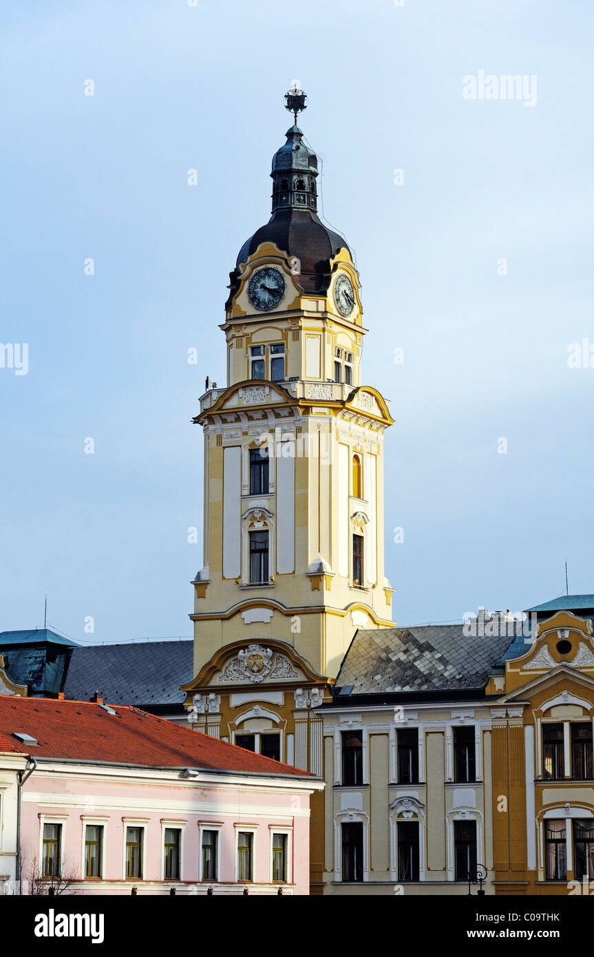 Old town square hungary hi-res stock photography and images - Alamy