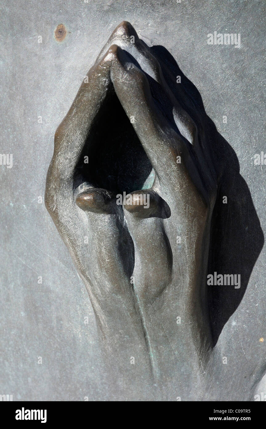 Hands, bronze sculpture Erden Engel, angels on earth, St. Nikolai ...