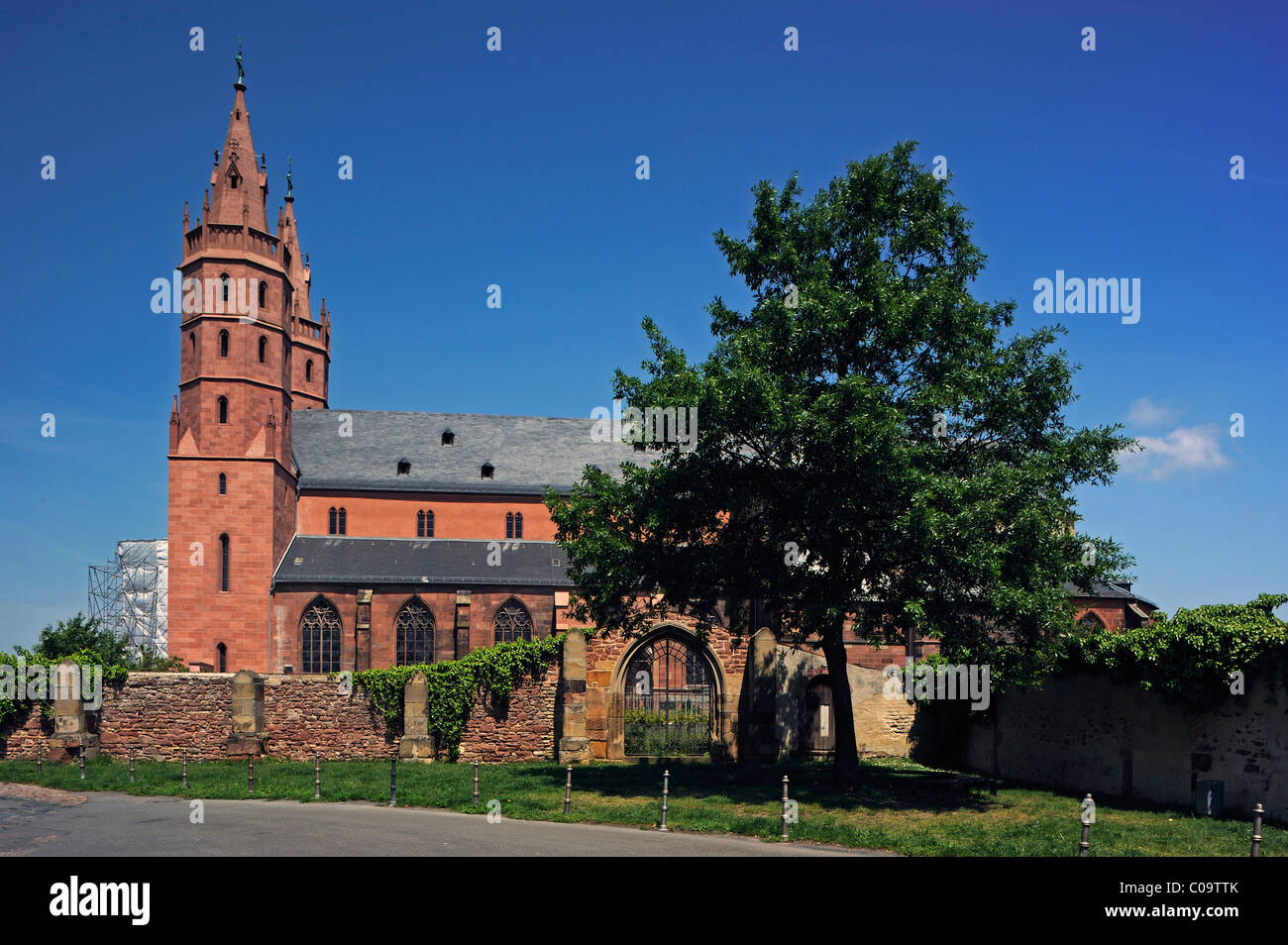 Church of our lady worms hi-res stock photography and images - Alamy