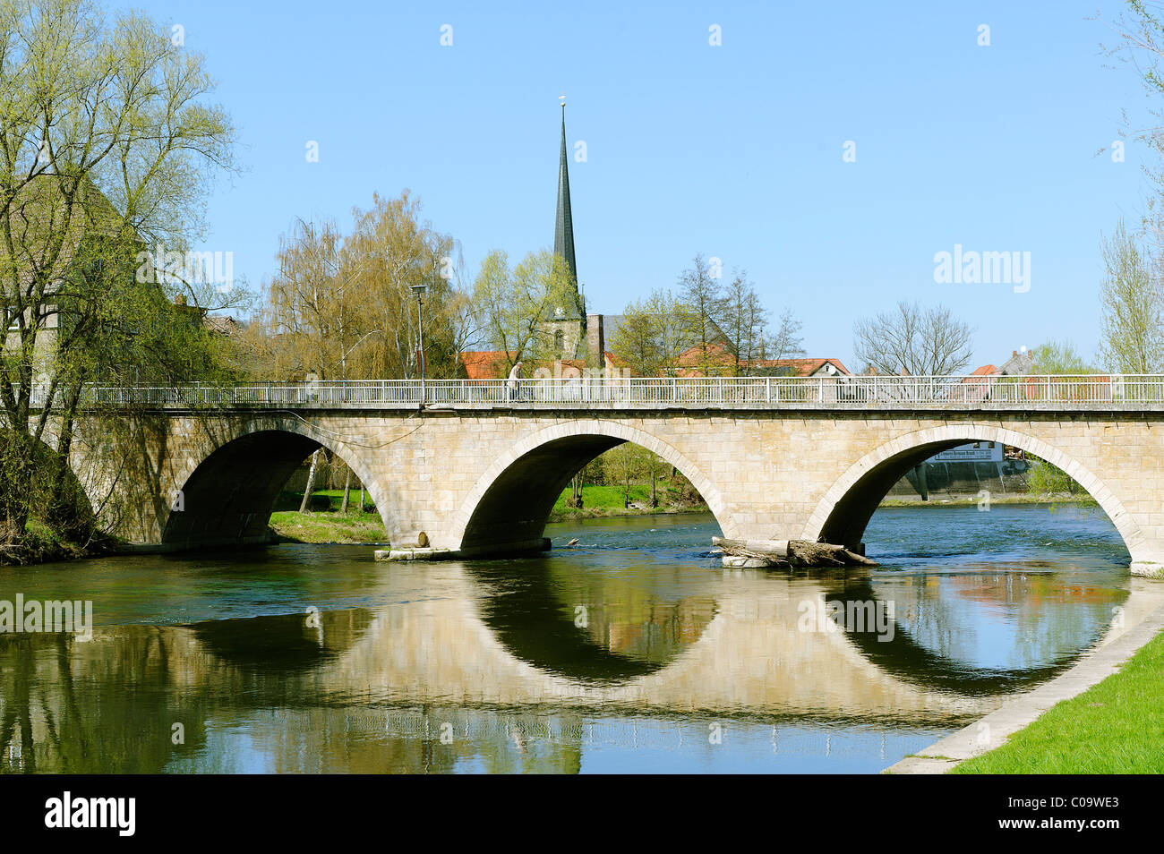 Front tower bridge hi-res stock photography and images - Alamy