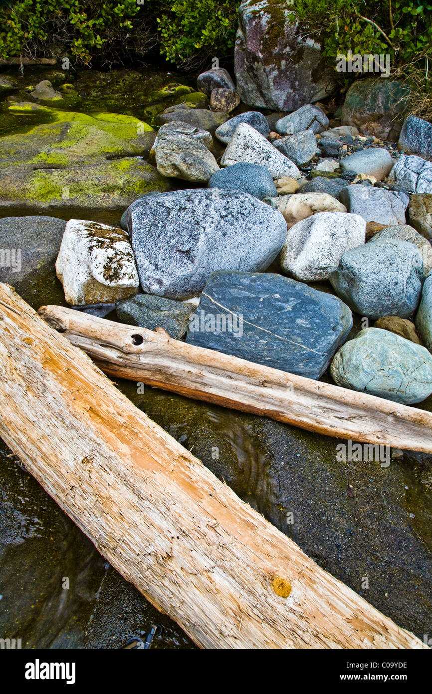 Worn beach rocks hi-res stock photography and images - Alamy