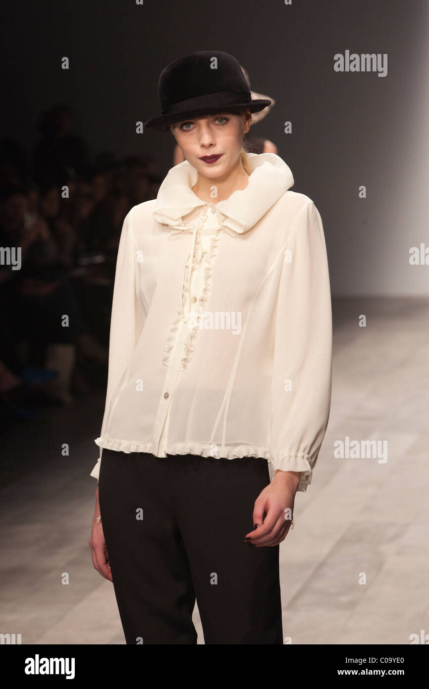 Caroline charles hi-res stock photography and images - Alamy