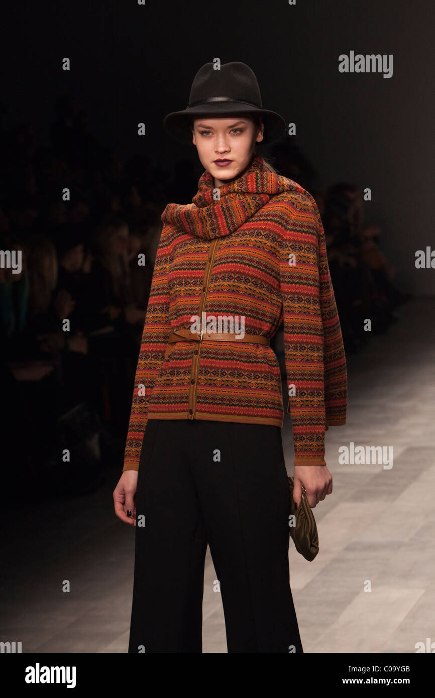 Caroline charles hi-res stock photography and images - Alamy