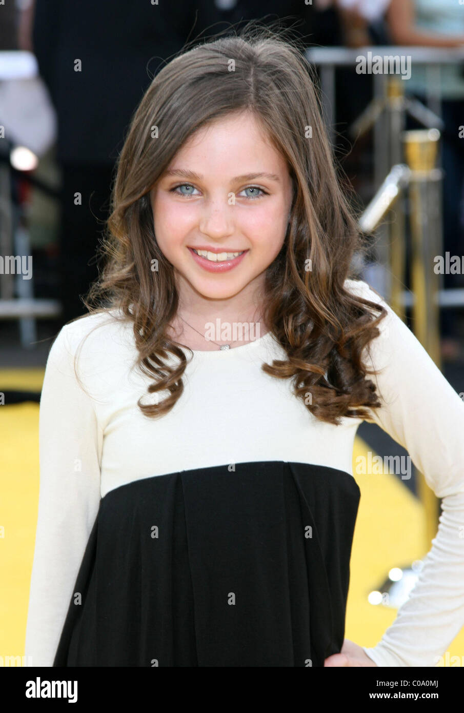 Ryan Newman Los Angeles film premiere of 'Bee Movie' held at Mann ...