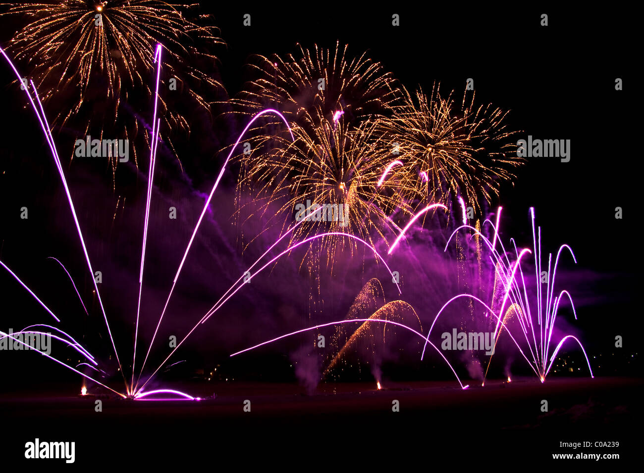 Fiocchi hi-res stock photography and images - Alamy