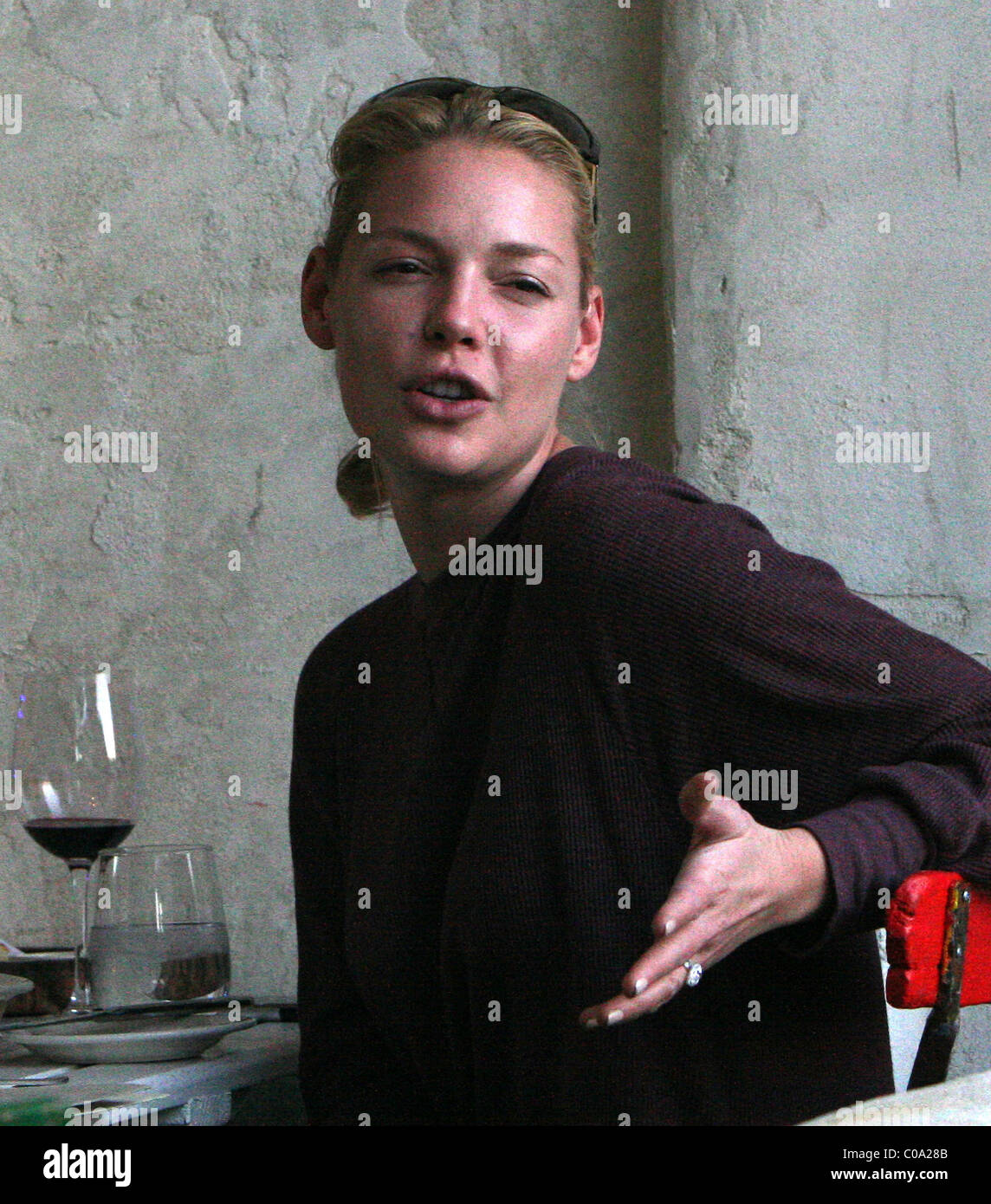 Katherine Heigl Enjoying A Meal With Her Husband At A Los Angeles