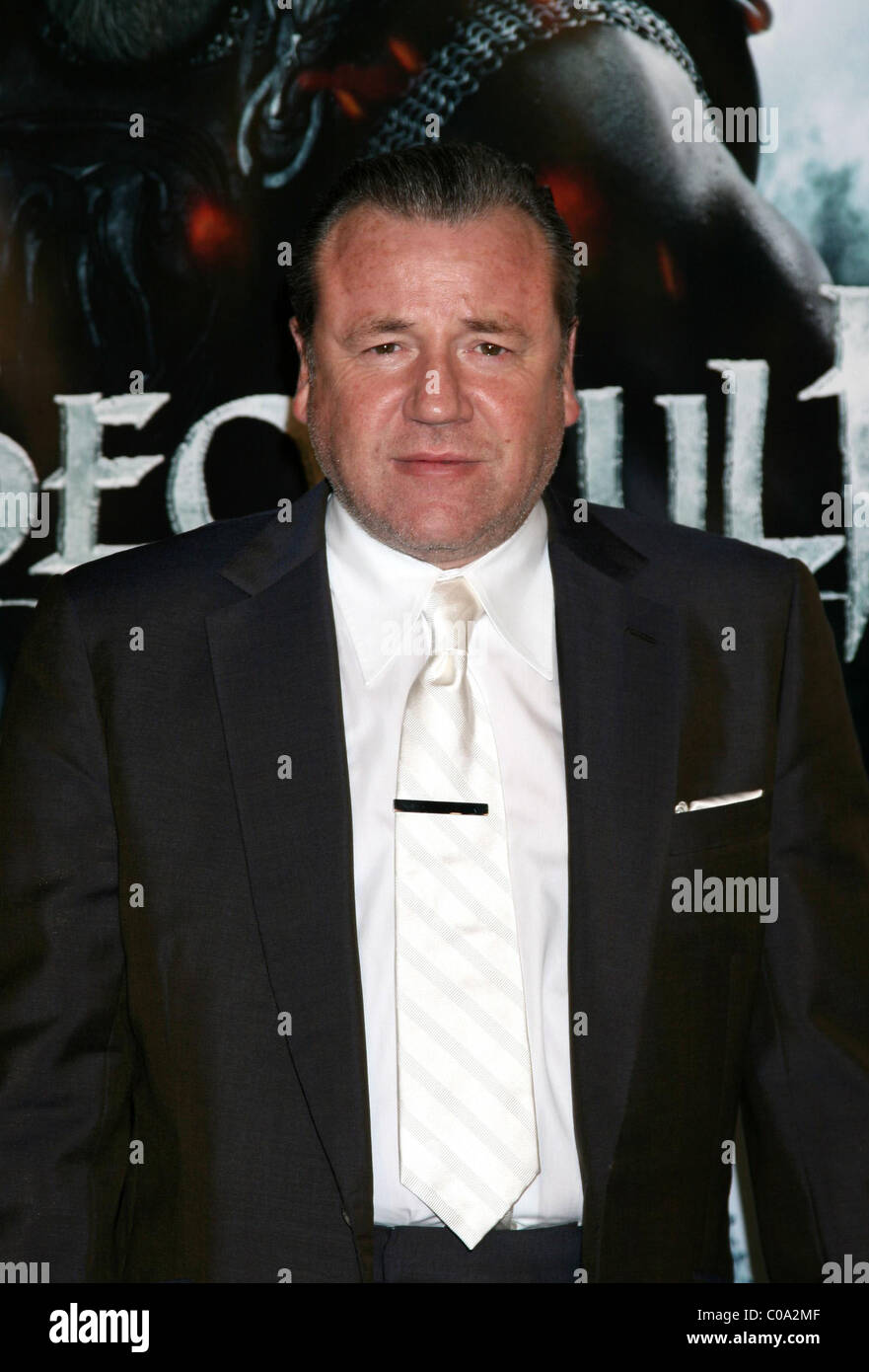 Ray winstone beowulf hi-res stock photography and images - Alamy