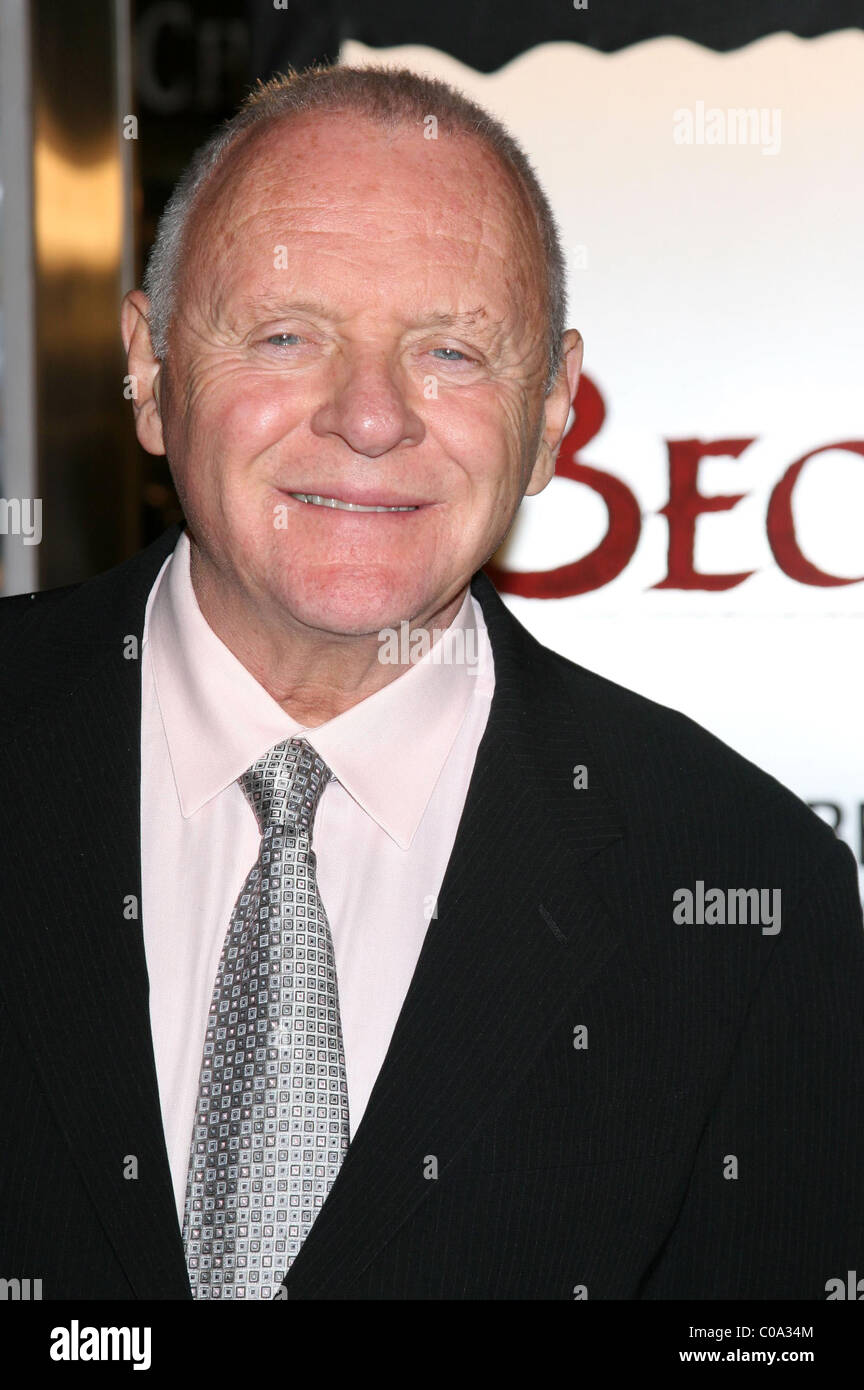 Anthony Hopkins Premiere of 'Beowulf' at Mann's Village Theater ...