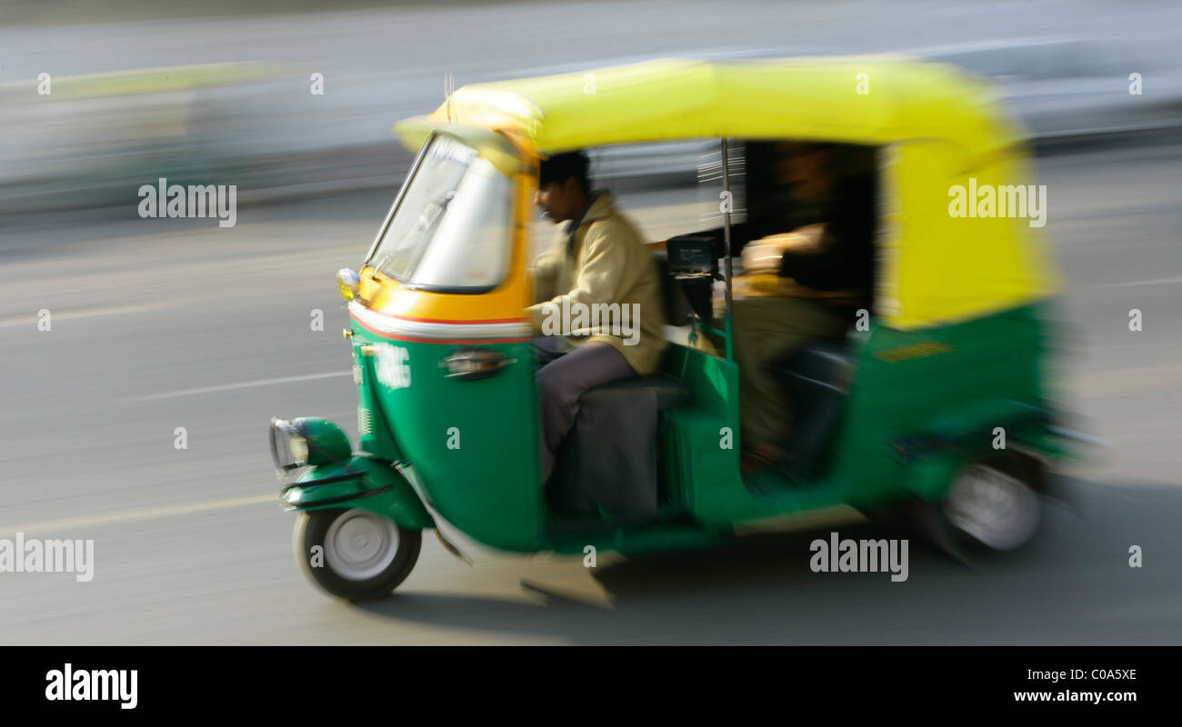 Auto rickshaw delhi hi-res stock photography and images - Alamy