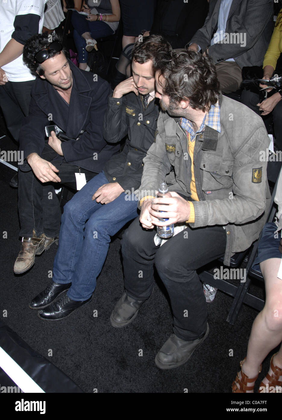 Guest, Giovanni Ribisi and Jason Lee Mercedes-Benz Autumn 2008 LA ...