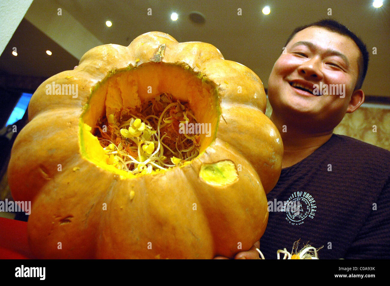 SCARY SPROUTS This farmer got a fright after opening this scary-looking ...