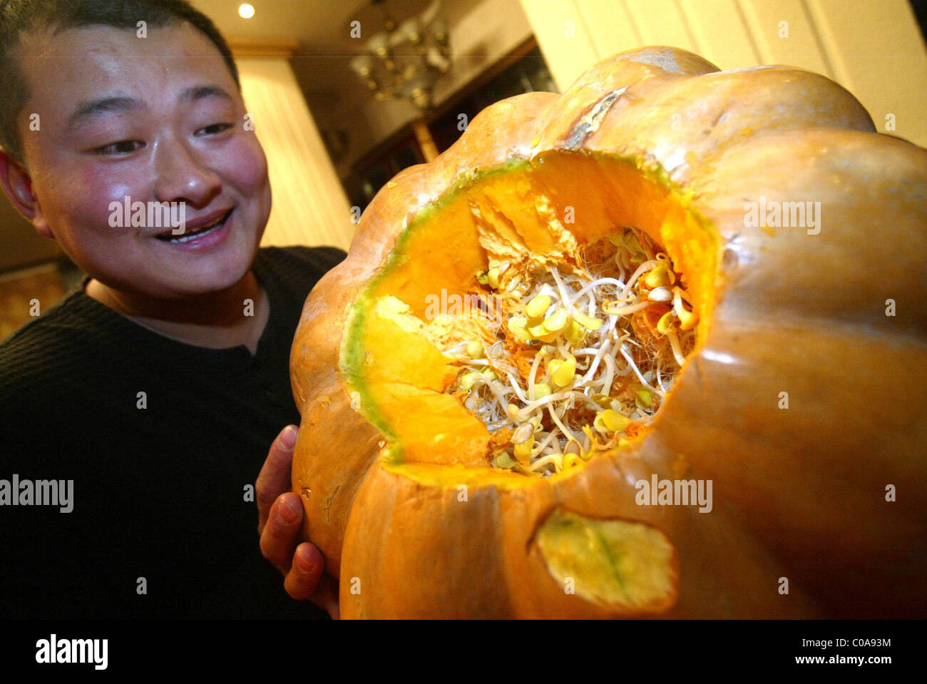 SCARY SPROUTS This farmer got a fright after opening this scary-looking ...