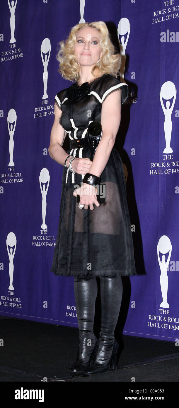 Madonna 2008 rock roll hall hi-res stock photography and images - Alamy