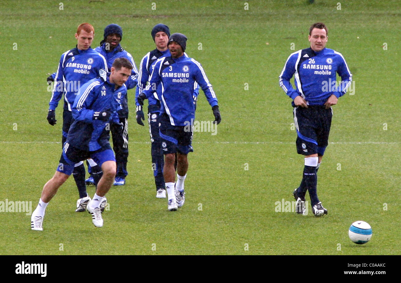 Steve sidwell chelsea hi-res stock photography and images - Alamy