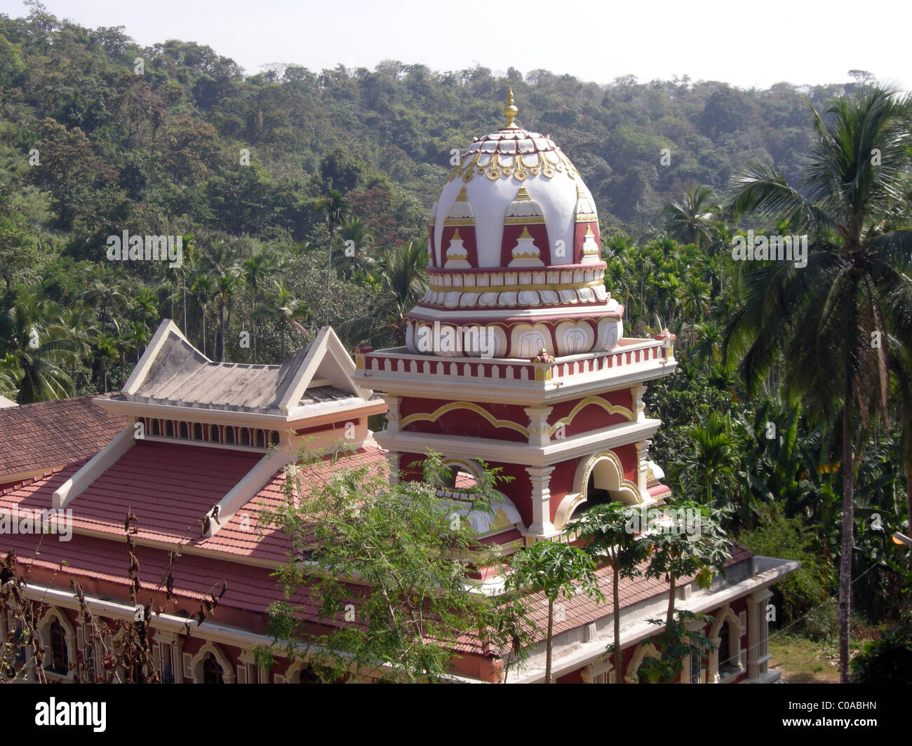 INDIA.Hindu temple and shrine in Goa Stock Photo - Alamy