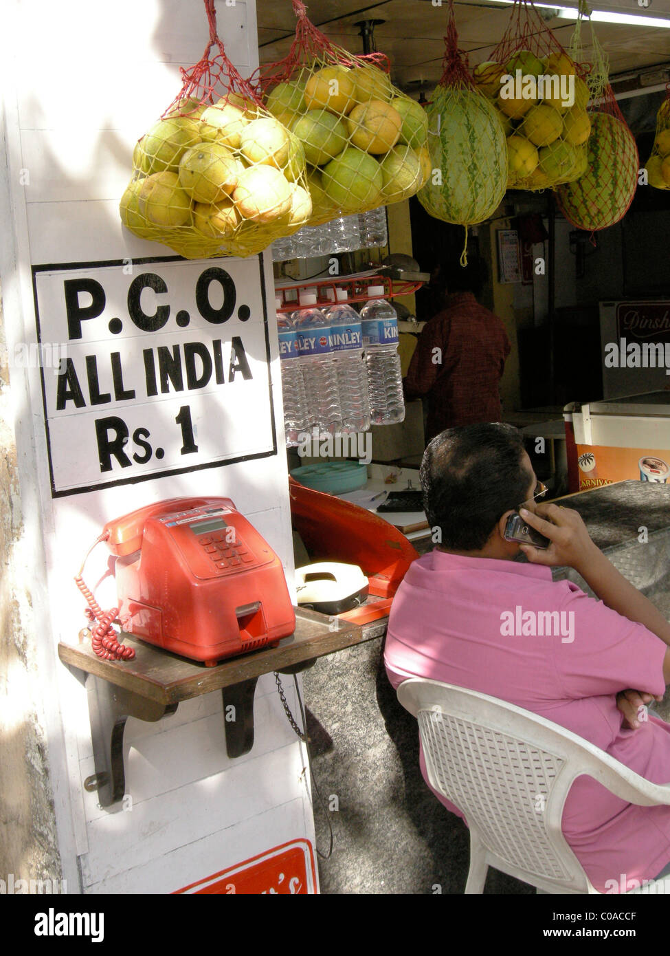 Long distance call shop street phone hi-res stock photography and ...