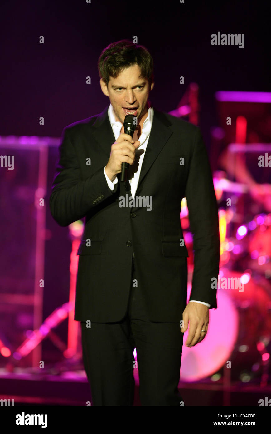 Harry Connick, Jr performing live in concert on his World Tour 2008 at ...