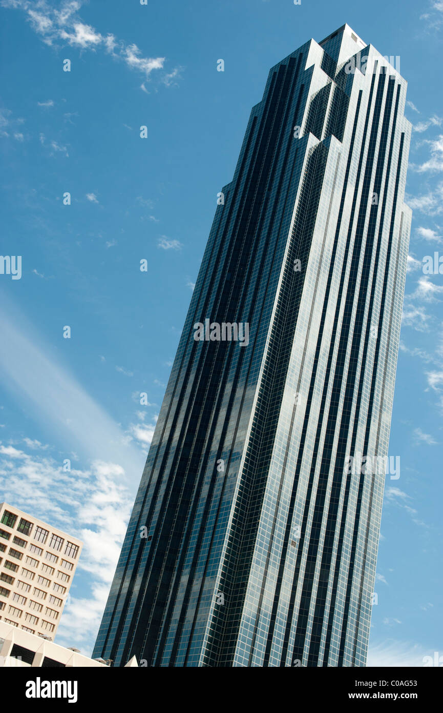 The Williams Tower (formerly the Transco Tower) , in Houston, Texas ...