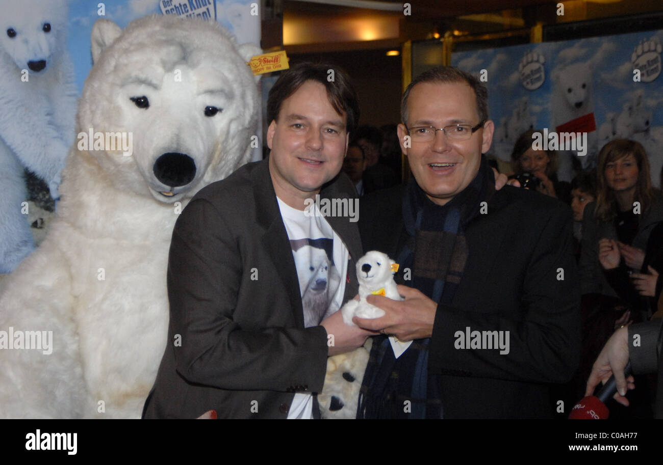 Director Michael G. Johnson, producer Jost-Arend Boesenberg "Knut und ...