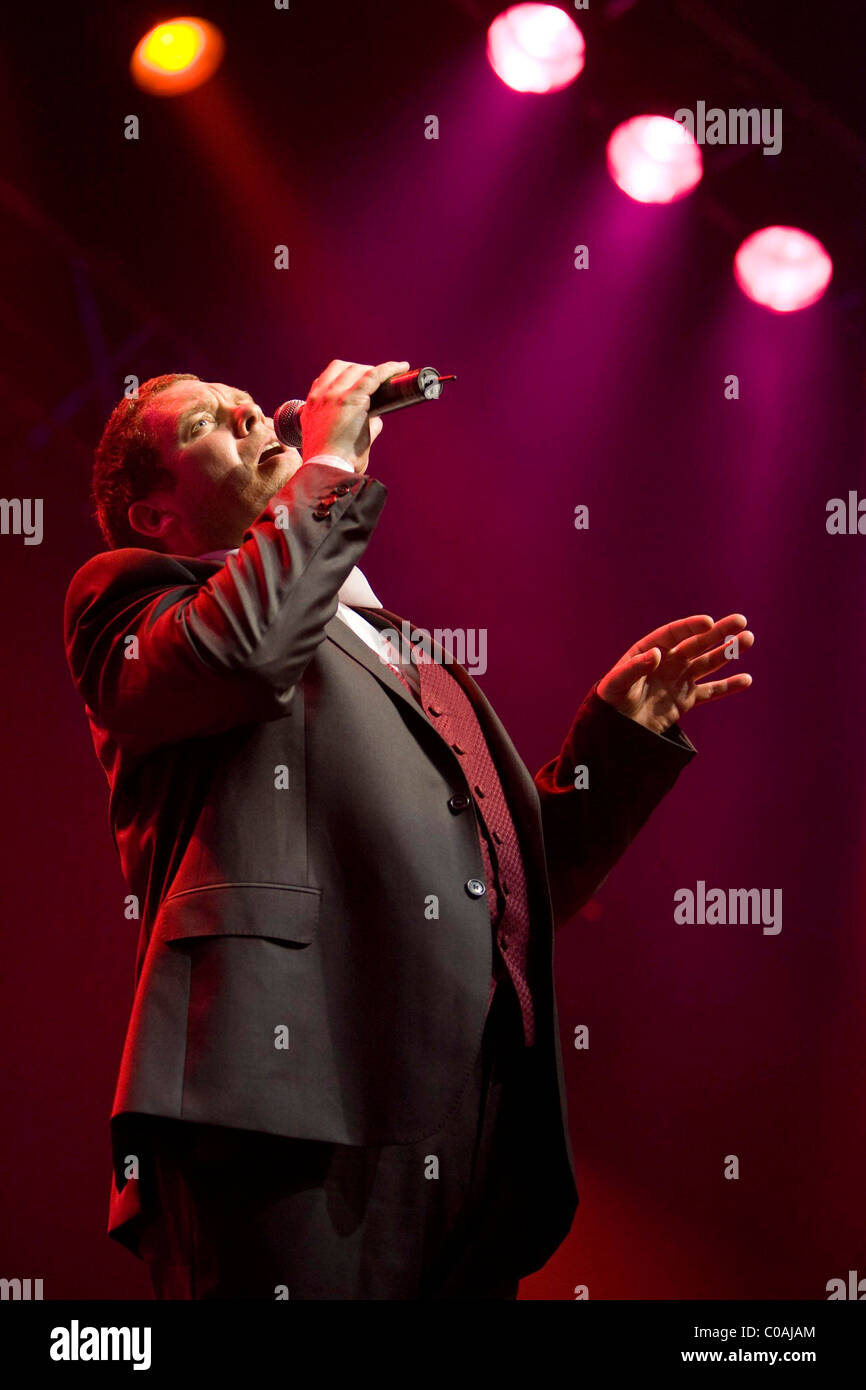 Simon foster hi-res stock photography and images - Alamy