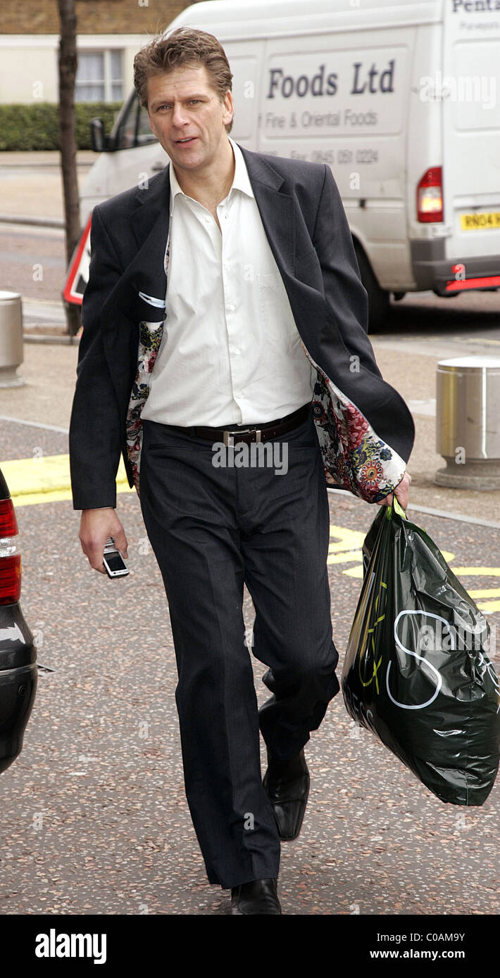 Andrew Castle Arrives at itv studios, south bank London, England - 13. ...