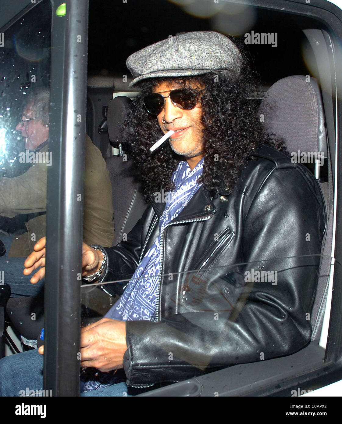 Slash Ex Guns 'n' Roses and Velvet Revolver guitarist Slash leaving his ...