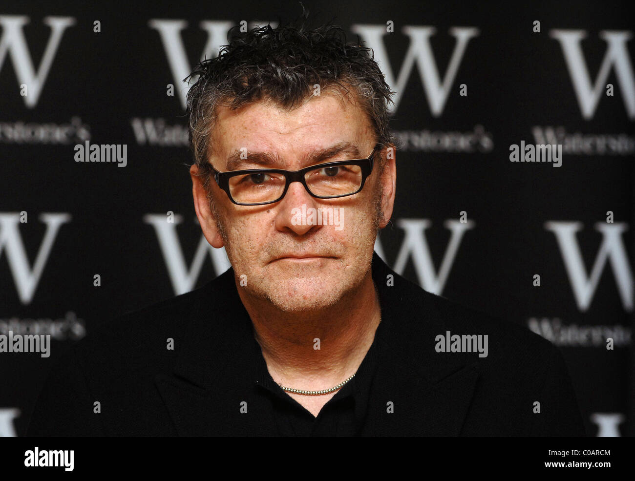 Jack Vettriano signing his new book 'Studio Life' at Waterstones ...
