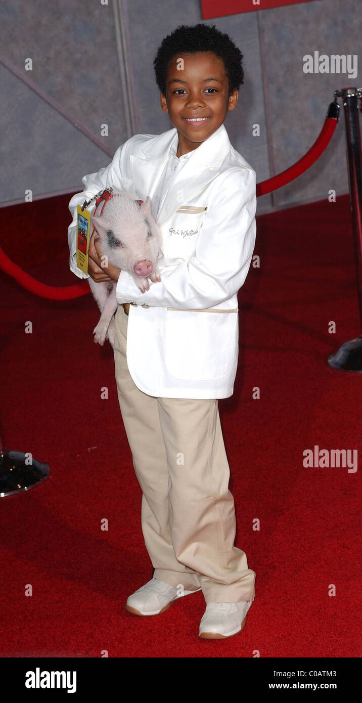 Eshaya Draper Premiere of 'College Road Trip' held at El Capitan ...