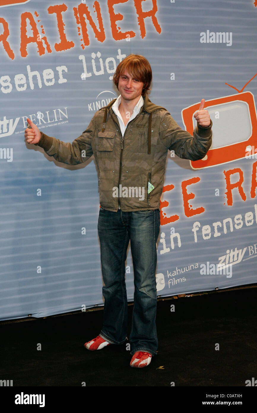 Axel Schreiber "Free Rainer - Dein Fernseher luegt" German premiere at ...