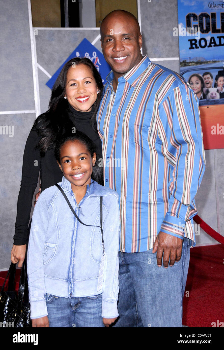 Barry Bonds and Family Premiere of 'College Road Trip' held at El ...