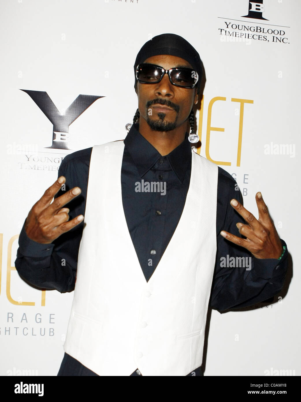 Snoop Dogg Rap Superstar Bow Wow Celebrates his 21st Birthday at Jet ...