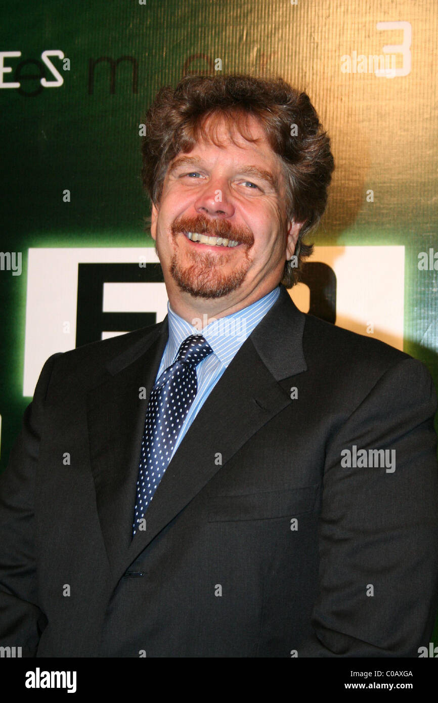 John Wells 'ER' celebrates its 300th episode at the Cabana Club ...