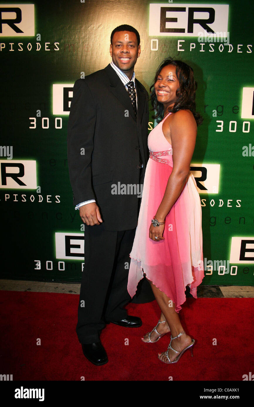 Marcus Moore, Angel Moore 'ER' celebrates its 300th episode at the ...
