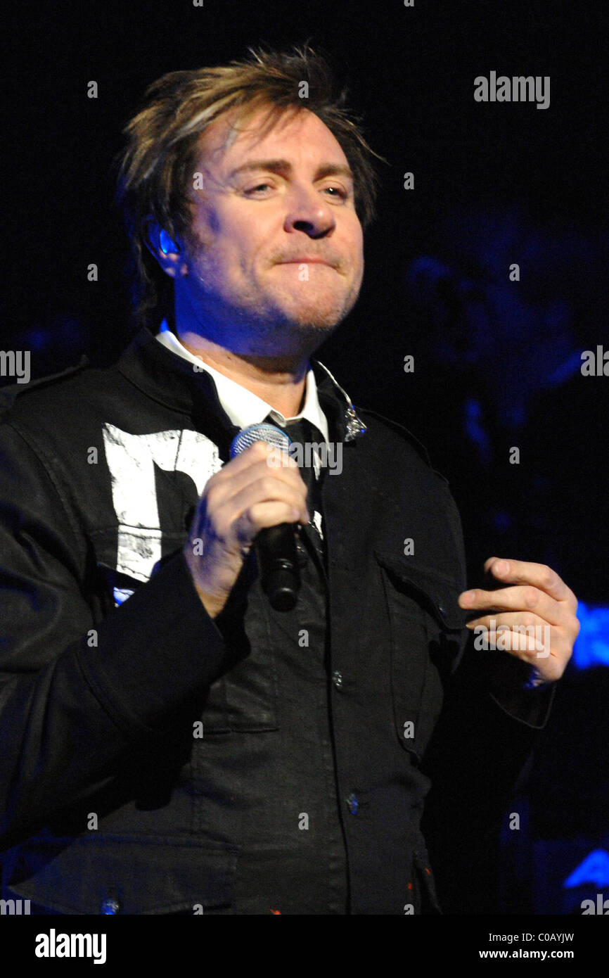 Simon LeBon of Duran Duran performs live on the "Red Carpet Massacre ...