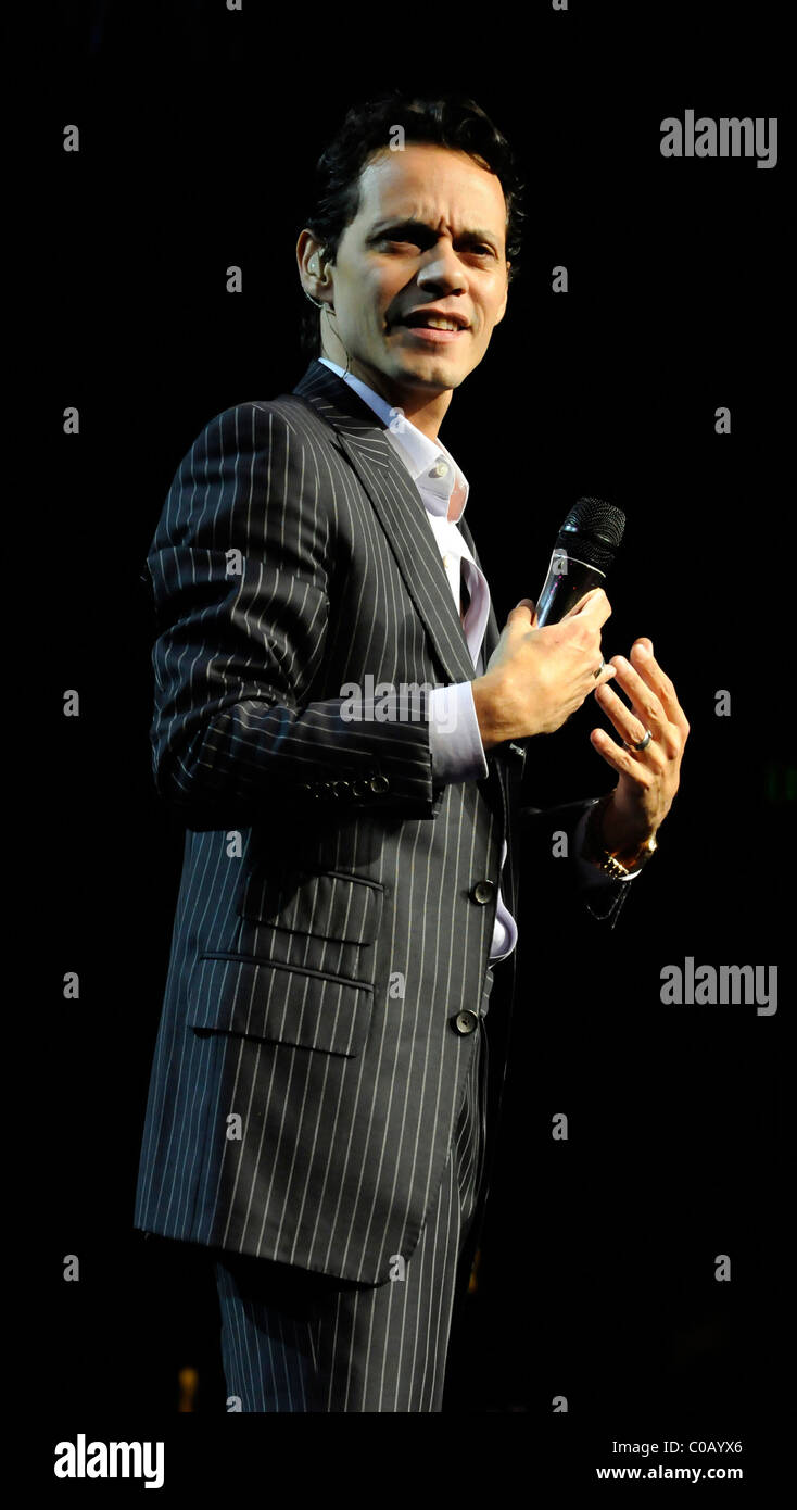 Marc Anthony performing live at the Gibson Amphitheatre at Universal ...