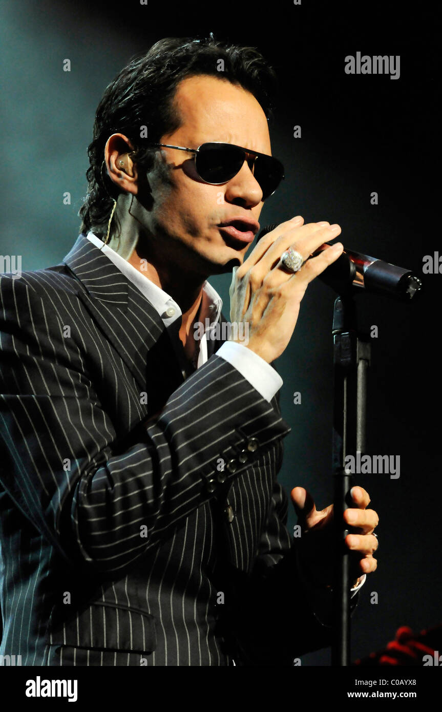 Marc Anthony performing live at the Gibson Amphitheatre at Universal ...