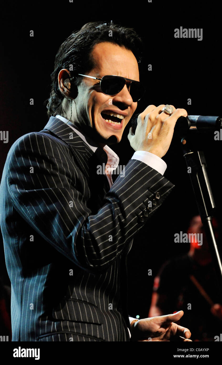 Marc Anthony performing live at the Gibson Amphitheatre at Universal ...