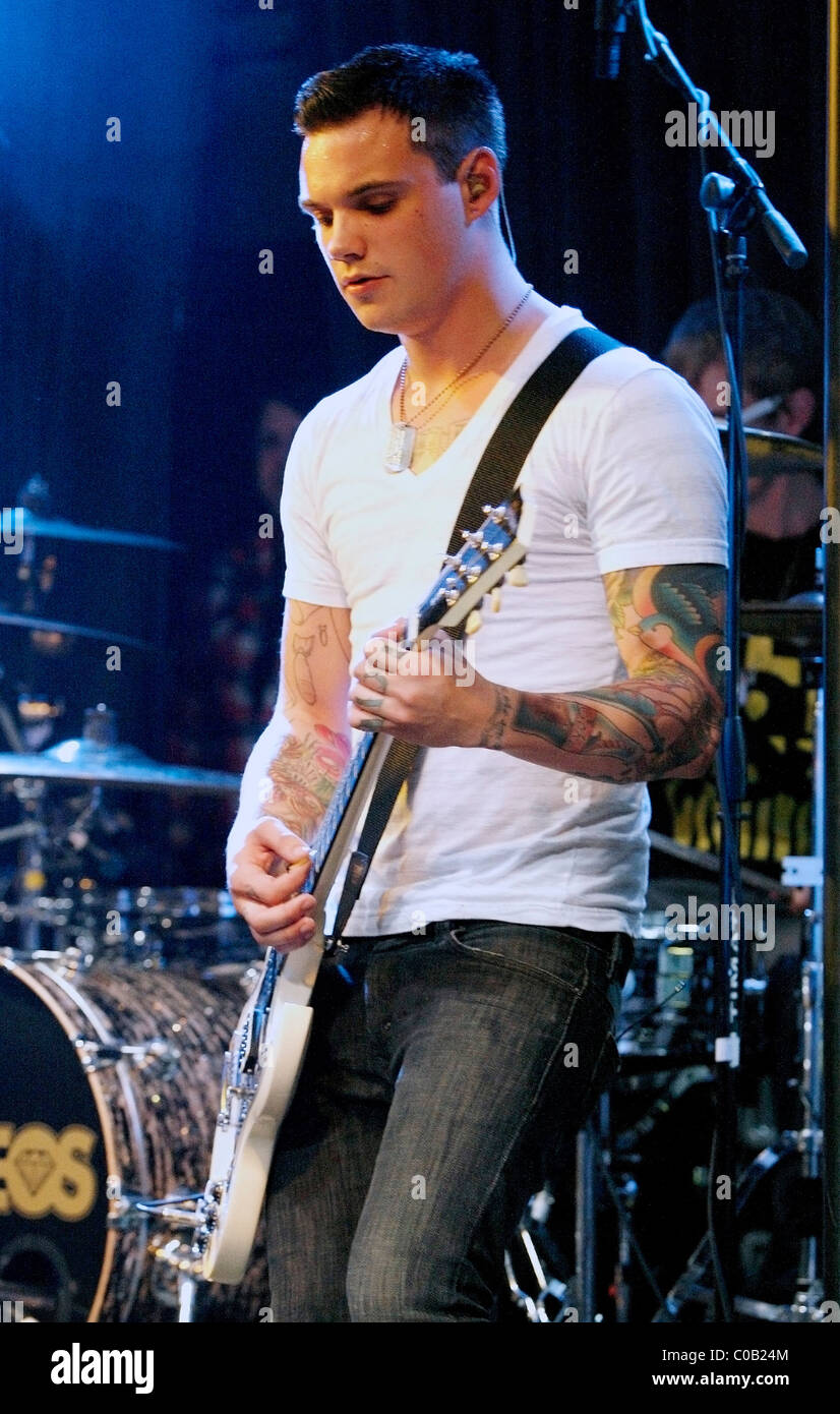 Chalifoux hi-res stock photography and images - Alamy